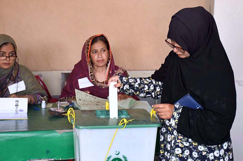 A Look at Democracy in Pakistan - OneWorld SouthAsia